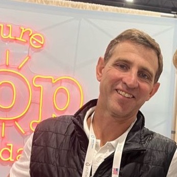 Tom First - Press Hook