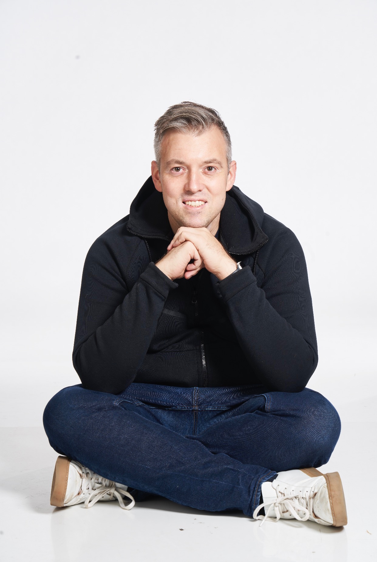 Patrick Jones - Press Hook