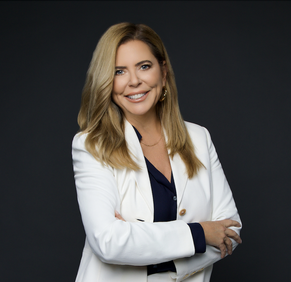 Amy Batra - Press Hook