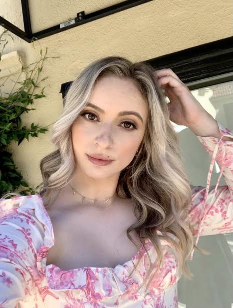 Caroline Lubinsky - Profile - Press Hook