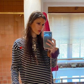 Alexandra M - Profile - Press Hook