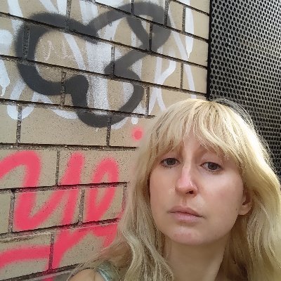 Gabrielle Moss - Profile - Press Hook