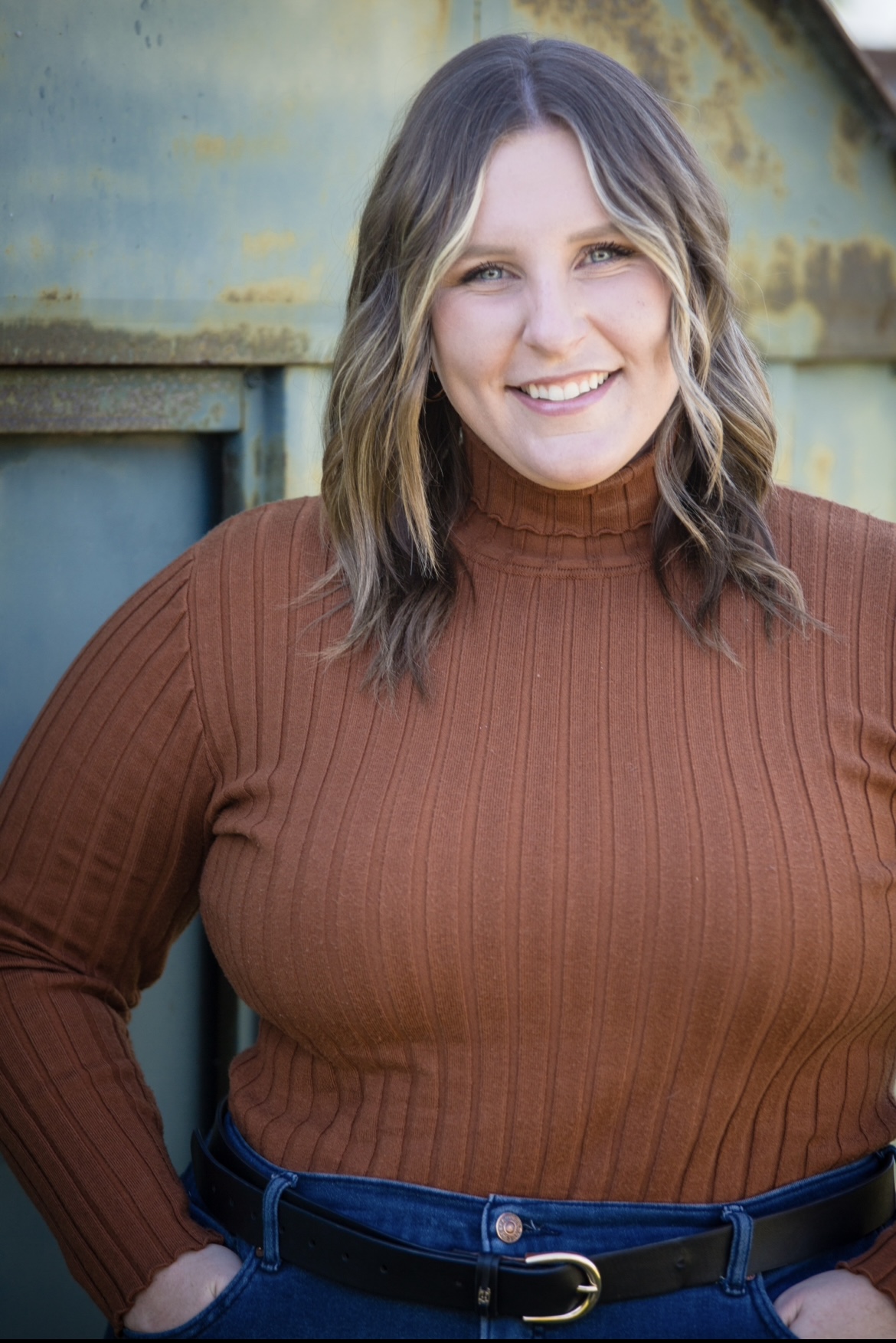 Danielle Thayer - Profile - Press Hook